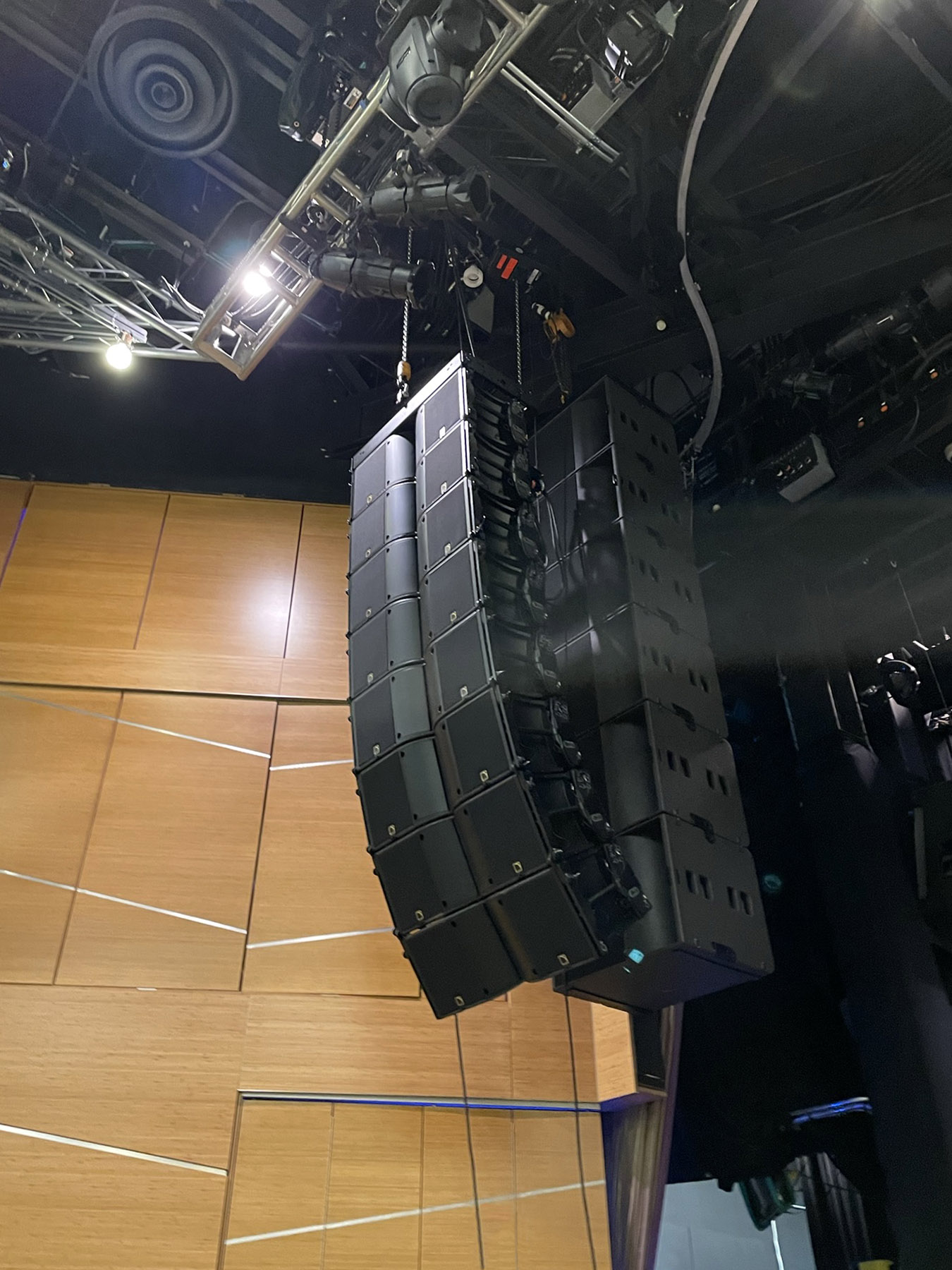 L-Acoustics K3 Brings Versatile Performance to Club Regent Event Centre ...