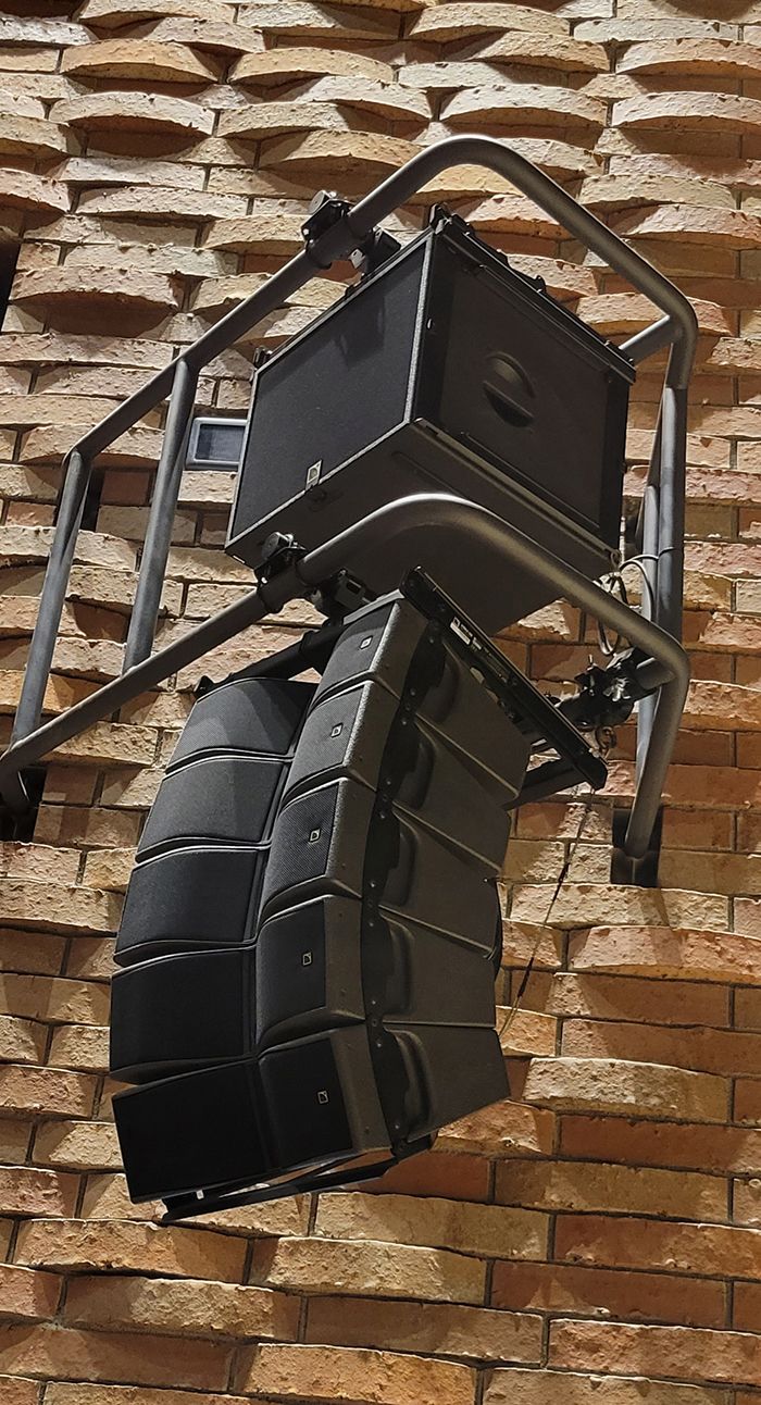 The New Hirakata Performing and Visual Arts Centre Fitted with L ...