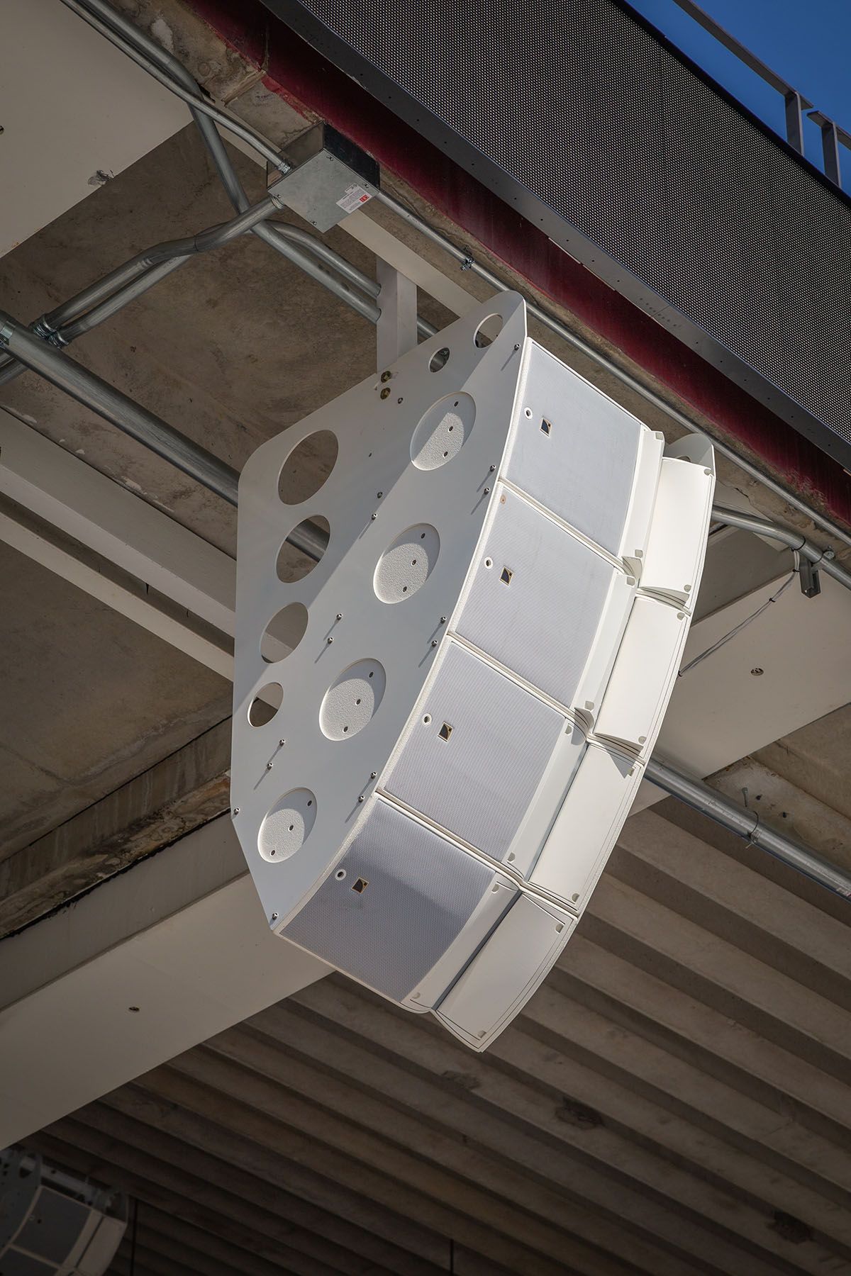 L-Acoustics A15i Conquers the Concrete at Williams-Brice Stadium - L ...