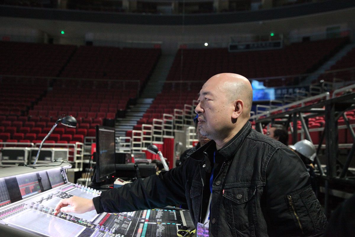 Han Hong Performs First Ever L-ISA Concert in China - L-Acoustics