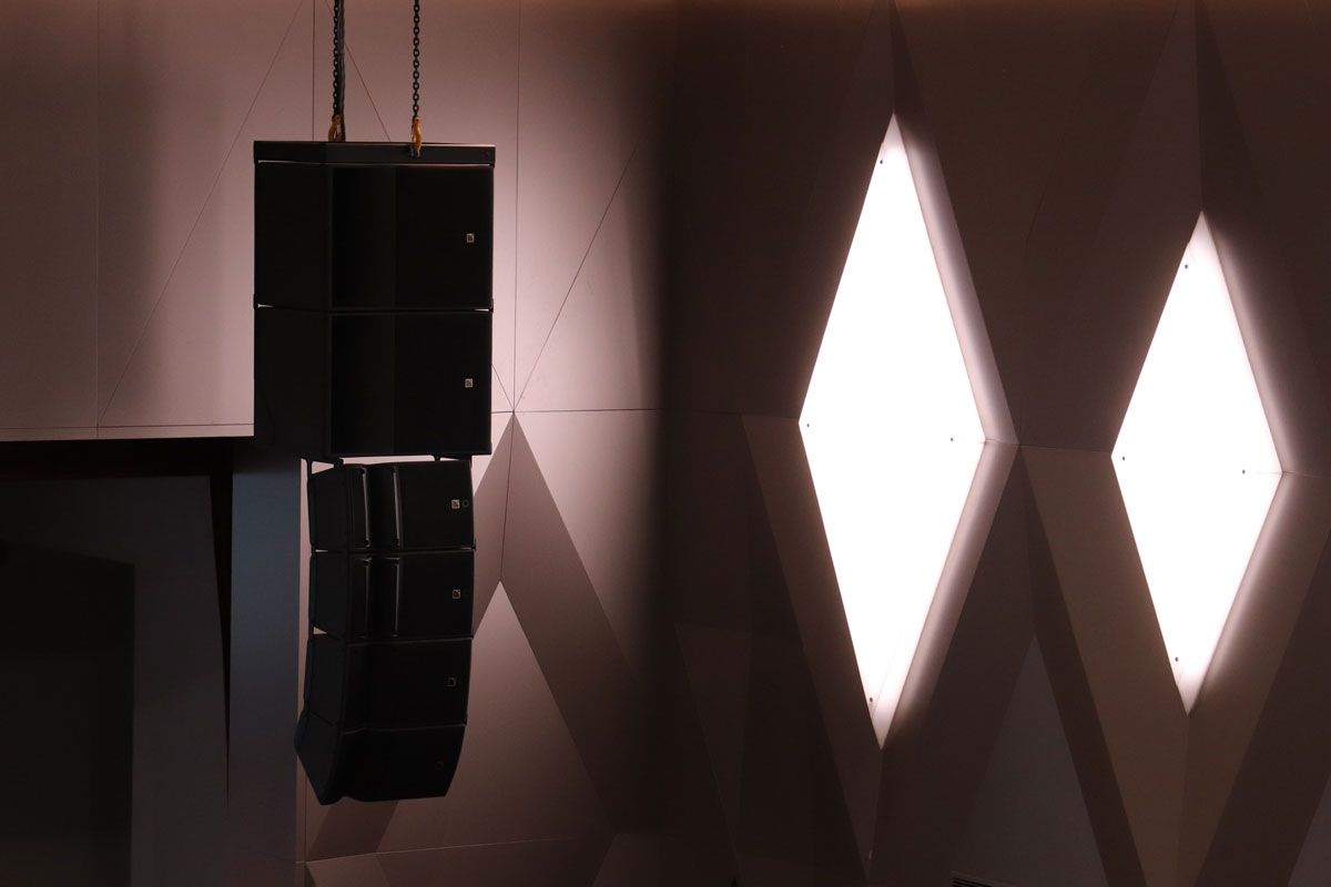 A Series Professional Sound System in Chulalongkorn University - L ...