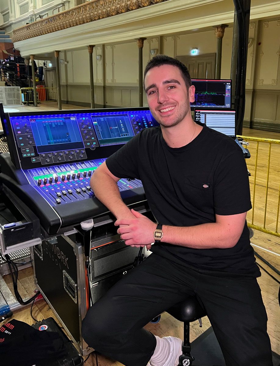 FOH Engineer Spotlight: Behind the PA Sound with Chris Butterworth - L ...