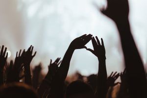 What Exactly is a Concert Sound System? - L-Acoustics