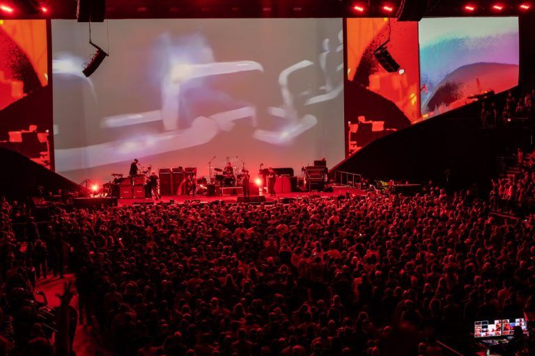 K Series Concert Sound System for Pearl Jam’s World Tour - L-Acoustics