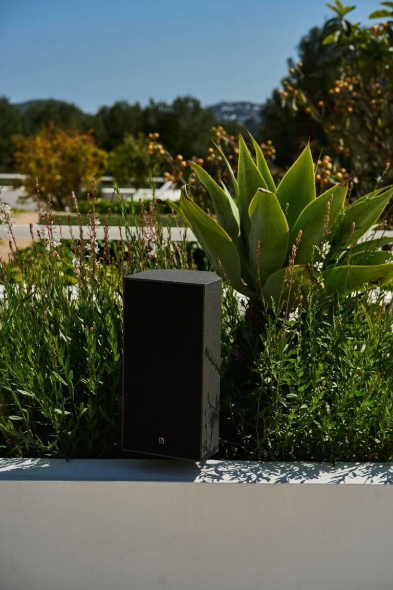 Luxury Home Outdoor Sound System, Ibiza - L-Acoustics