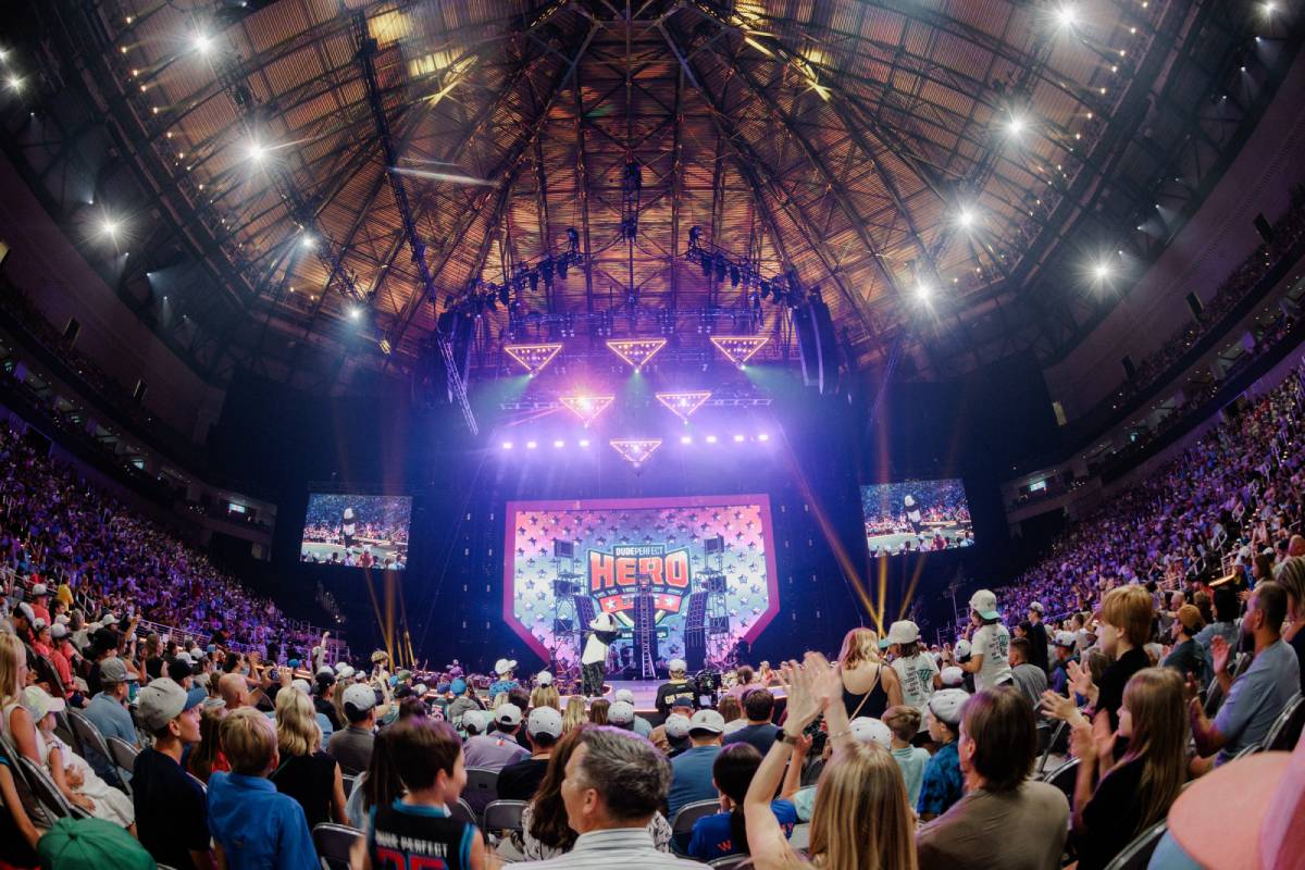 Concert Sound System for Dude Perfect Hero Tour- L-Acoustics